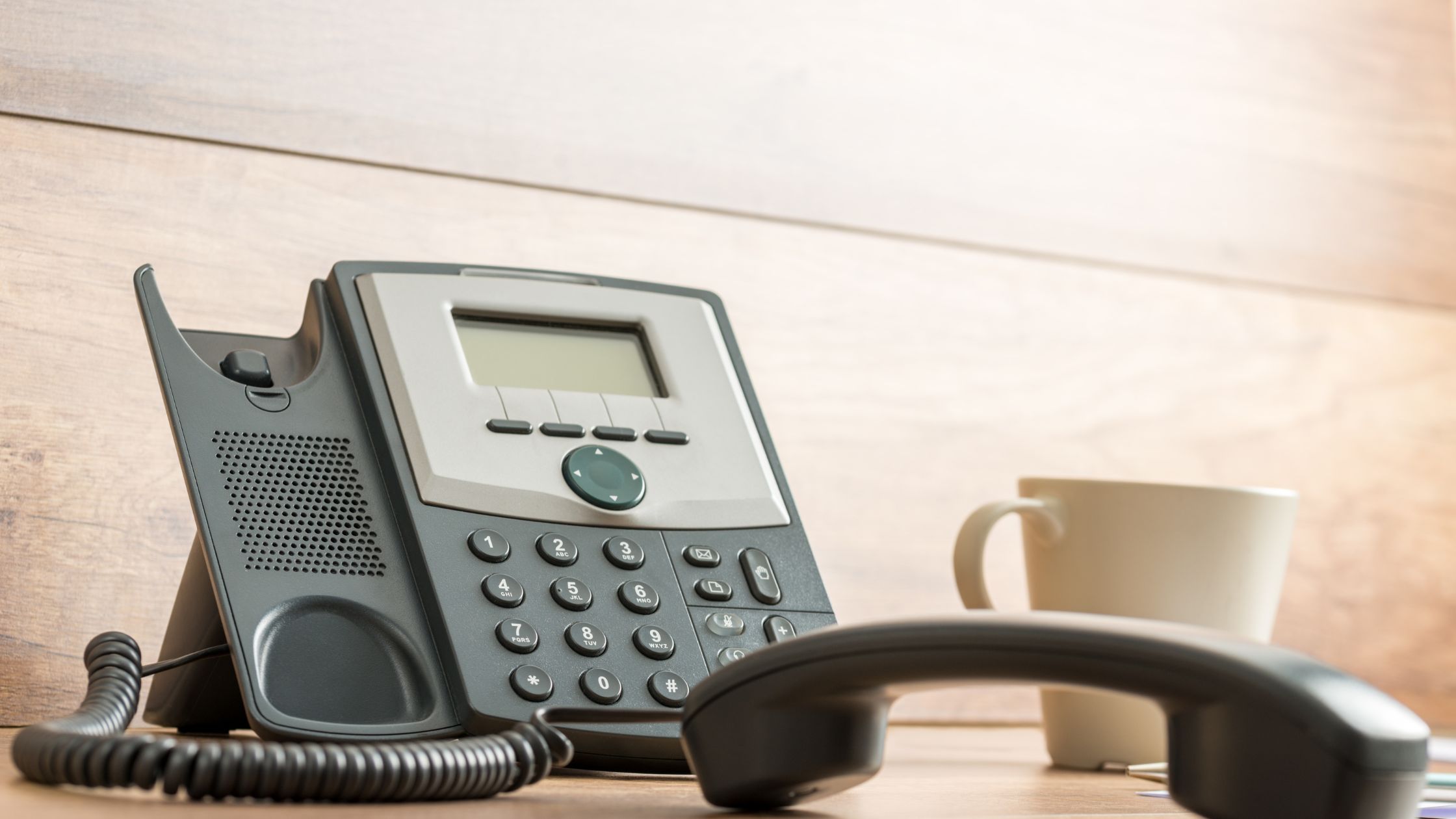 Telephone Landlines for Home: Types of Plans and Included Services ...